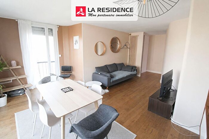 Élancourt, Les Nouveaux Horizons, Les Mares : Appartement 4 pièces à vendre