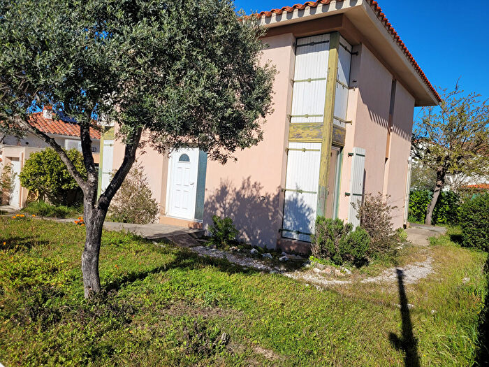 Maison à vendre - Canet-en-Roussillon, Méditerranée - 6 pièces - 5 chambres