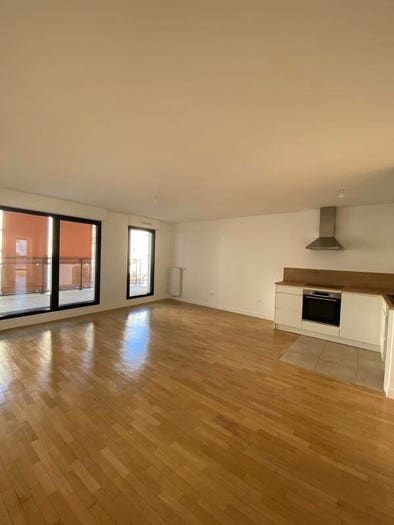 Appartement 4 pièces à louer à Chemins des Vignes, Issy-les-Moulineaux