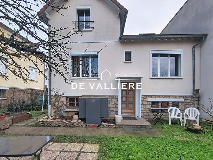 Maison 6 pièces à Rueil-Malmaison, Mont Valerien, à vendre