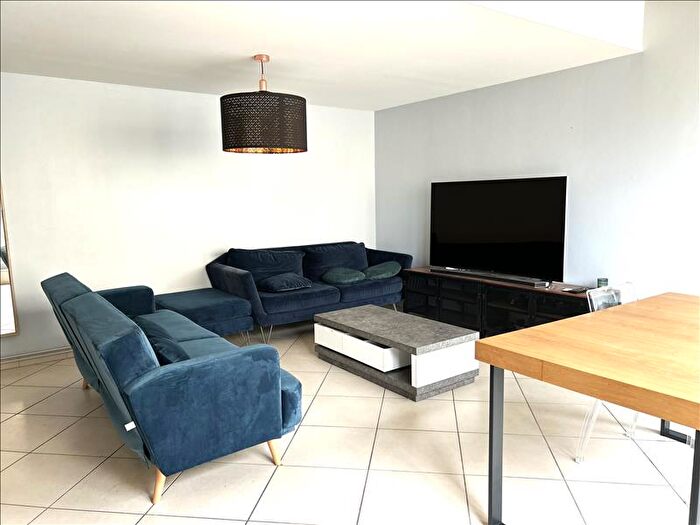 Appartement 4 pièces à louer à Savigny-le-Temple, Plessis-le-Roi