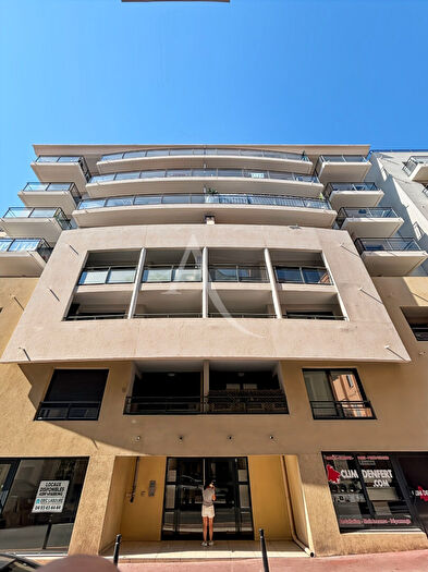 Appartement 3 pièces à Cannes, Prado, République, à vendre