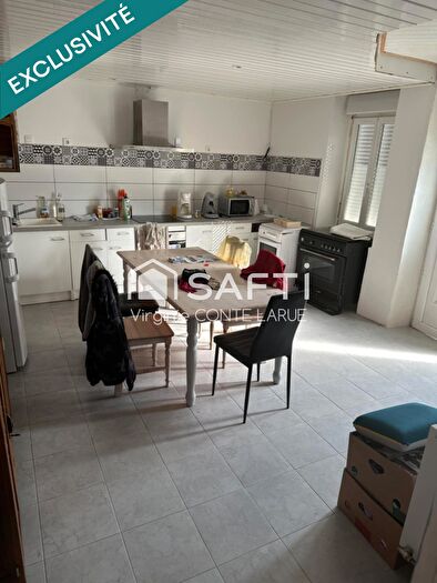 Maison à vendre - Roussines - 5 pièces - 4 chambres