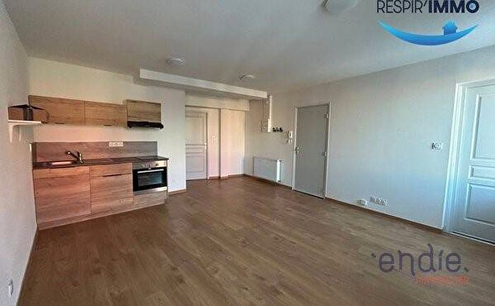 Sud, Beaucourt - Appartement 2 pièces à louer