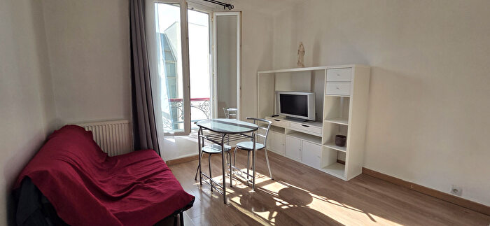 Appartement à vendre - Paris e , Ménilmontant, Amandiers - 2 pièces - 1 chambre