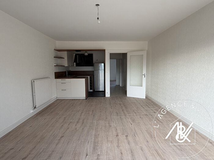 Appartement à vendre - Dinard, Centre-ville, Plage de lEcluse, Pointe du Moulinet - 3 pièces - 2 chambres