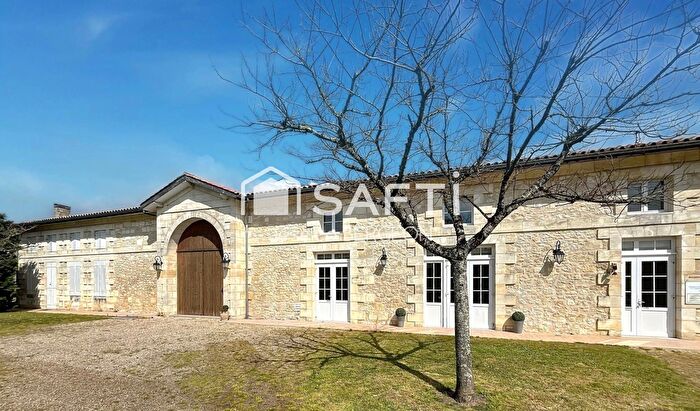 Maison à vendre - Villegouge - 8 pièces - 1 chambre