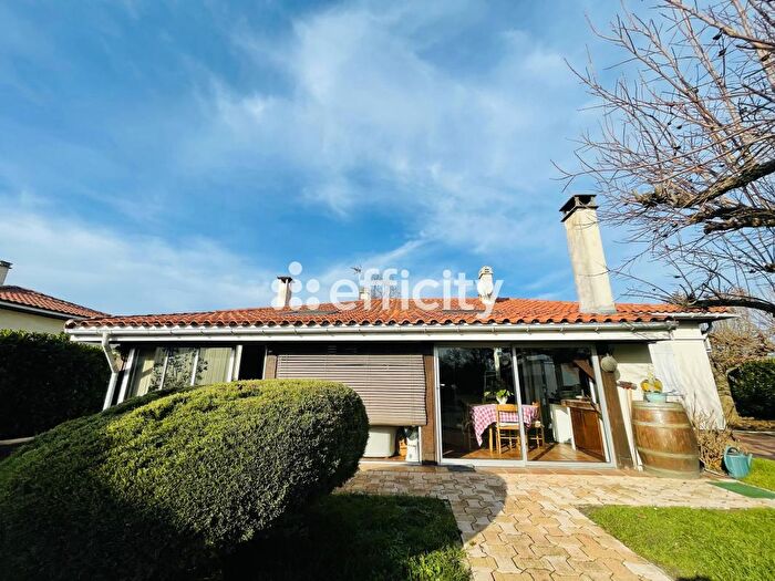 Maison à vendre - Sainte-Eulalie - 6 pièces - 3 chambres