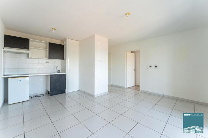 Appartement à vendre - Pessac, Bourg - 2 pièces - 1 chambre