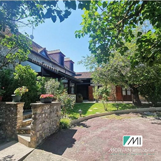 Maison à vendre - Prunay-le-Temple - 8 pièces - 5 chambres