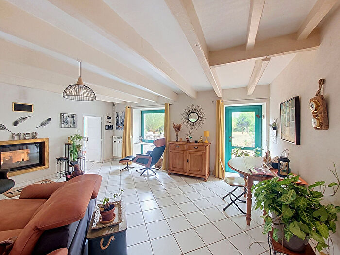 Ambon - Maison 7 pièces à vendre