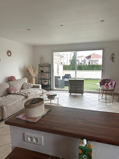 Appartement à vendre - LIsle-sur-la-Sorgue, Route du Thor, Route de Gaumont - 2 pièces - 1 chambre