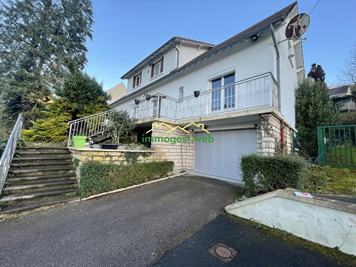 Maison à vendre - Neuilly-en-Thelle - 7 pièces - 5 chambres