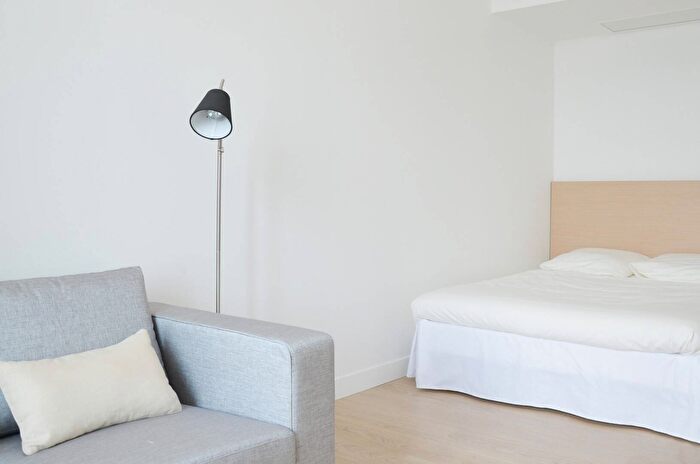 Appartement à louer - La Joliette, Marseille ème arrondissement - 1 pièce