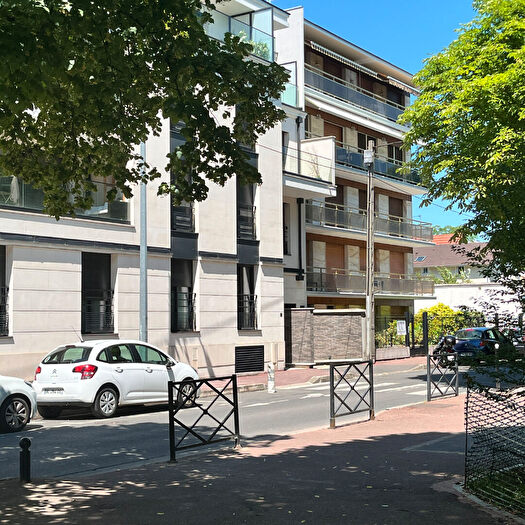 Saint-Maur-des-Fossés, La Varenne : Appartement 2 pièces à vendre
