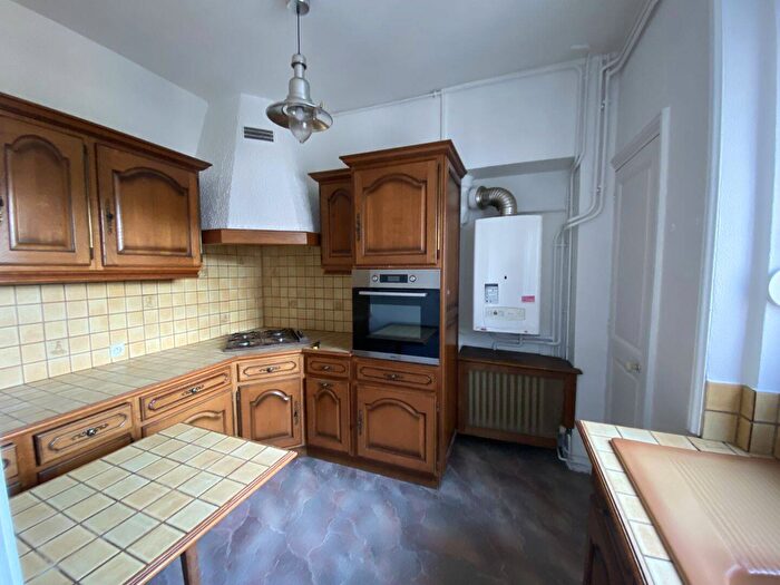 Centre Ville, Reims : Appartement 2 pièces à louer