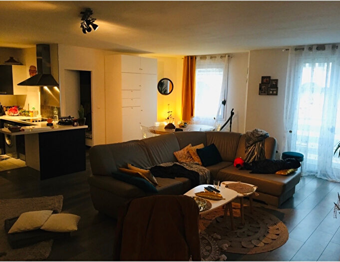 Bourges, Aéroport, Vauvert, Pierrelay, Pissevieille - Appartement 3 pièces à louer