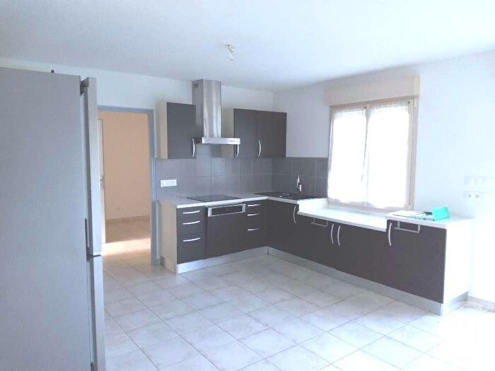 Maison à louer - Verdun, Cité Kennedy, Dieu du Trice, Village Louis Best - 4 pièces - 3 chambres