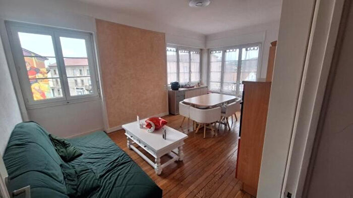 Appartement 4 pièces à louer à Oyonnax, Belmont
