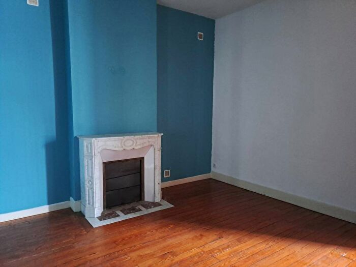 Maison à louer - Centre Ville, Saint-Quentin - 5 pièces - 4 chambres