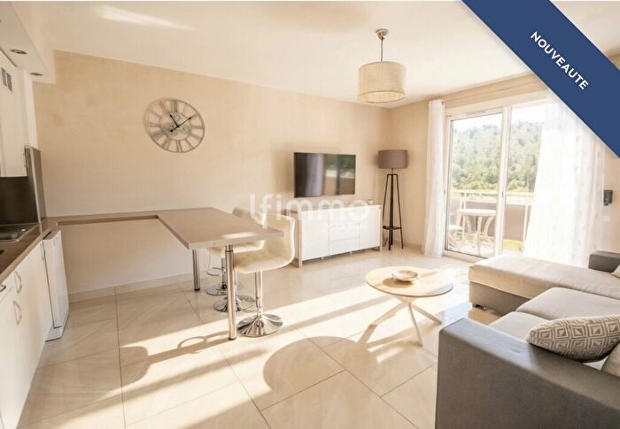 Appartement à vendre - Carnoux-en-Provence - 2 pièces - 1 chambre