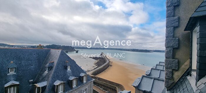 Appartement à vendre - Saint-Malo, Intra-Muros - 4 pièces - 2 chambres