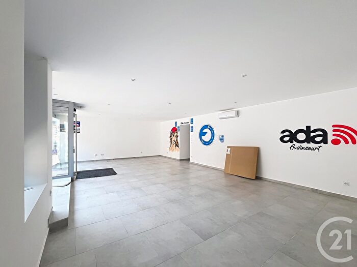 Appartement à louer - Audincourt, Centre-ville - 2 pièces - 1 chambre