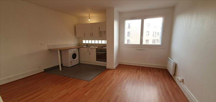 Appartement à louer - Vieux Pont, Nanterre - 1 pièce