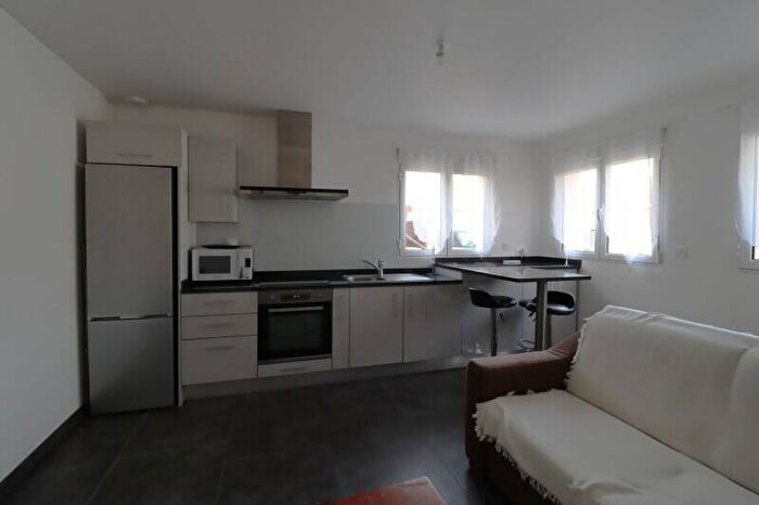 Appartement à louer - Saint Martin, Troyes - 2 pièces - 1 chambre