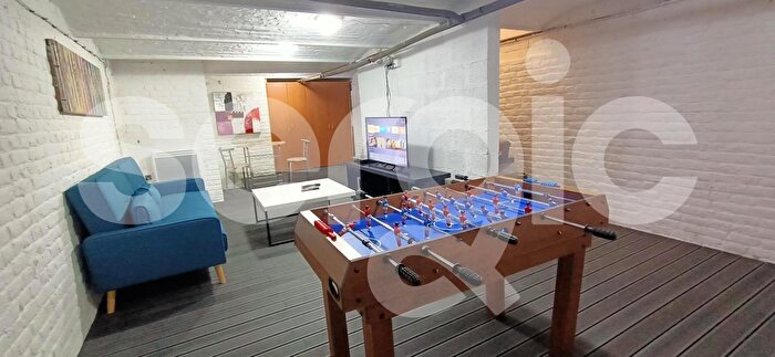 Appartement 1 pièce à louer à Lille, Fives