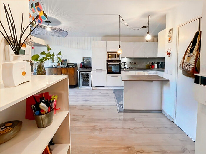 Bruges, Centre-ville : Appartement 2 pièces à vendre