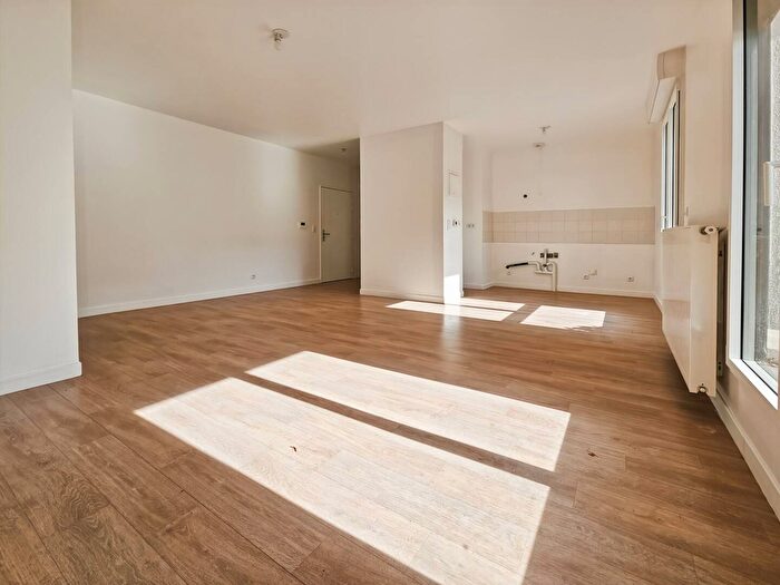 Les Castors, Chatou : Appartement 2 pièces à louer