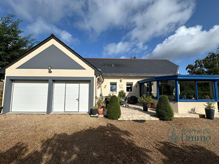 Maison à vendre - Baugé - 6 pièces - 2 chambres