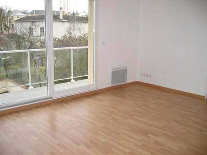 Appartement à louer - Maison Blanche-Wilson, Reims - 2 pièces