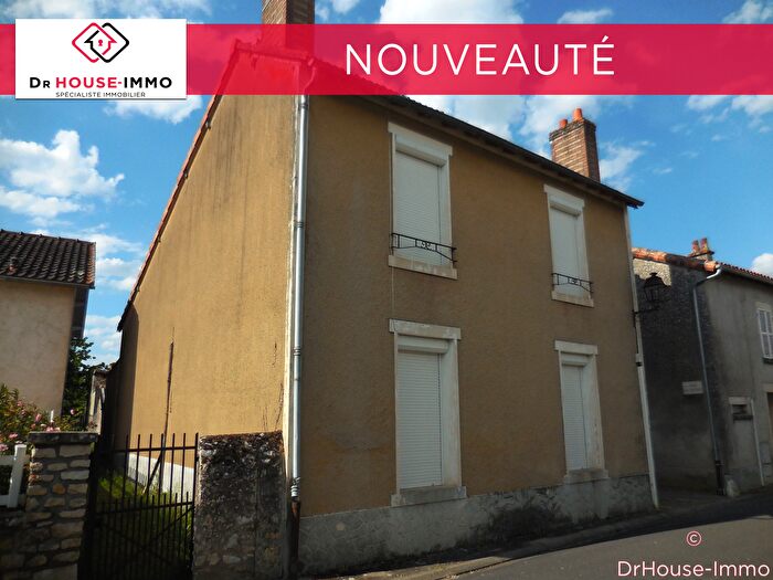 Maison 3 pièces à Jouhet, à vendre