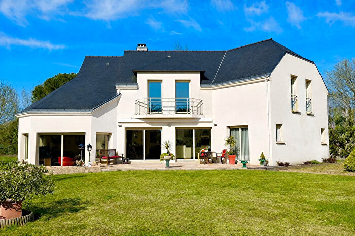 Maison à vendre - Mauves-sur-Loire - 8 pièces - 4 chambres