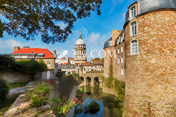 Appartement à vendre - Boulogne-sur-Mer, Vieille ville, Dernier Sou, Vieil Atre - 4 pièces - 2 chambres