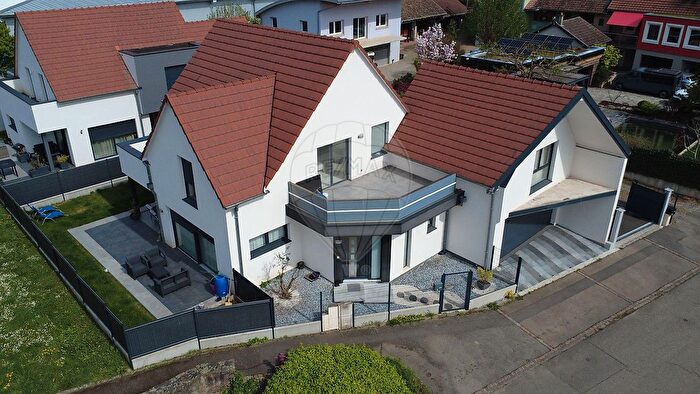 Maison à vendre - Soultzmatt - 6 pièces - 4 chambres