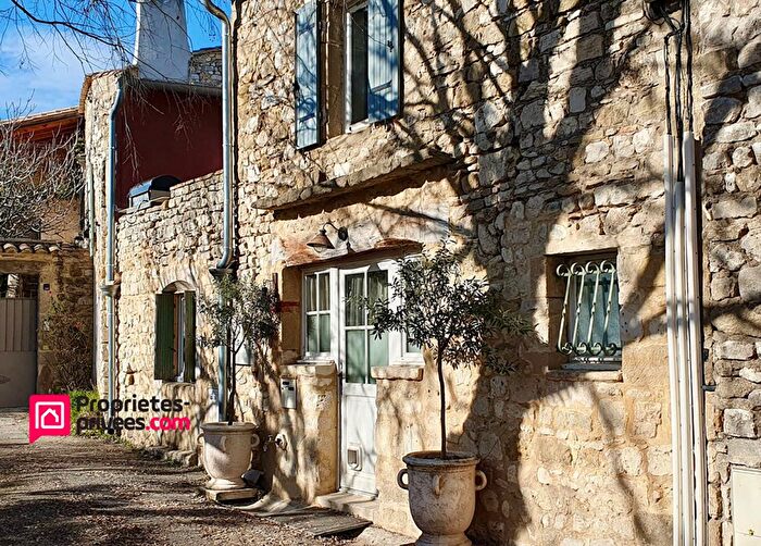 Maisons à vendre et appartements à louer - 1