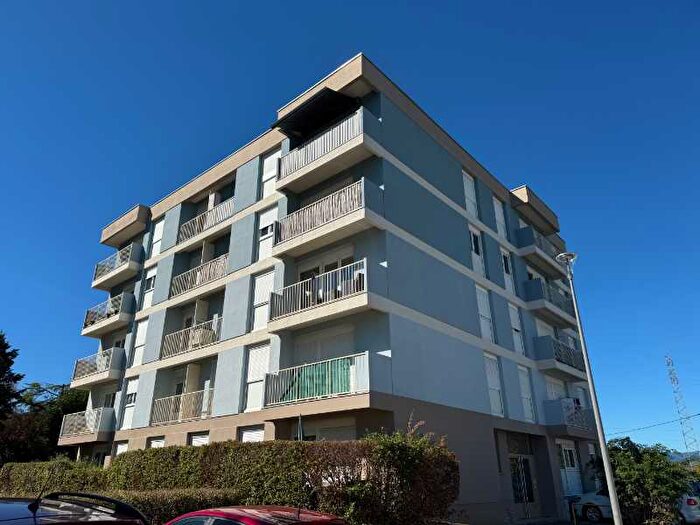 Cravanche : Appartement 4 pièces à vendre