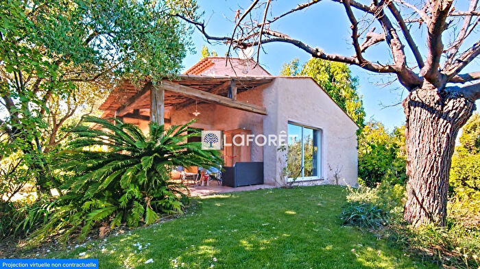 Maison 7 pièces à Vence, Sainte Elisabeth, Les Cayrons, Poutaouch, à vendre