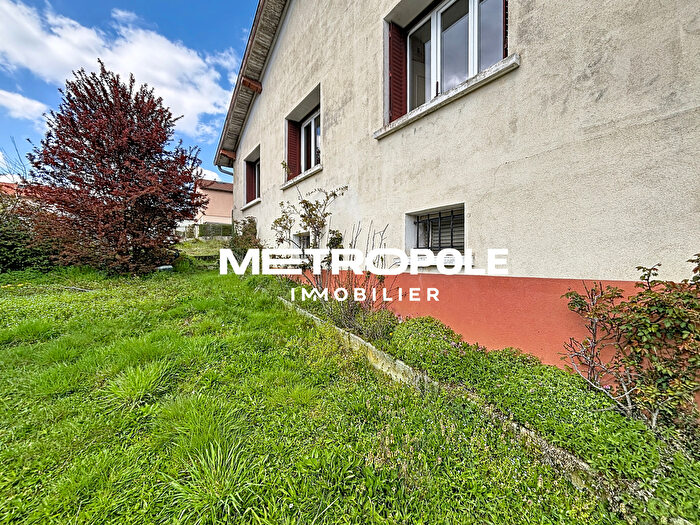 Maison à vendre - Amplepuis - 4 pièces - 3 chambres