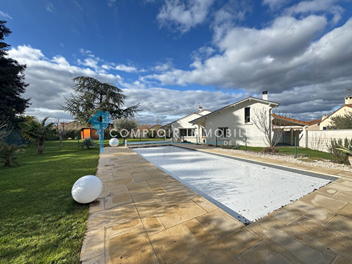 Maison à vendre - Romans-sur-Isère, Grande Martinette, Hôpital-vieux, Coquillard - 5 pièces - 3 chambres