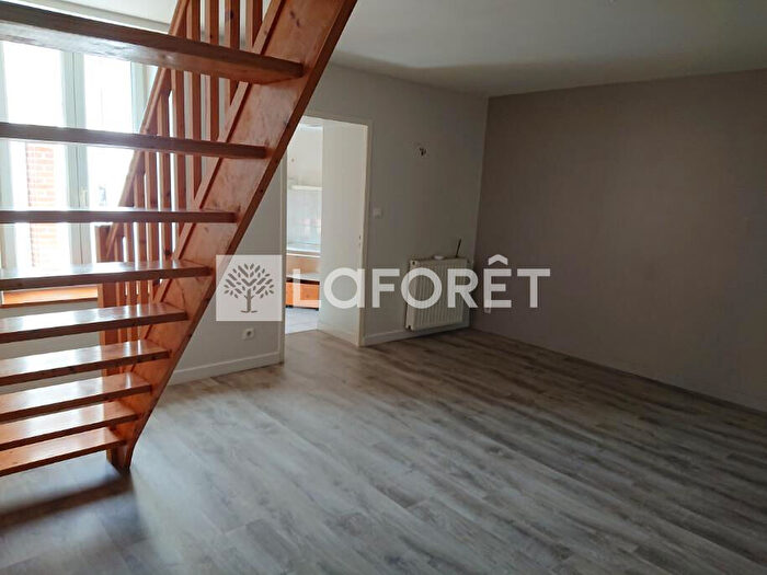 Appartement à louer - Saint-Juéry - 4 pièces - 3 chambres