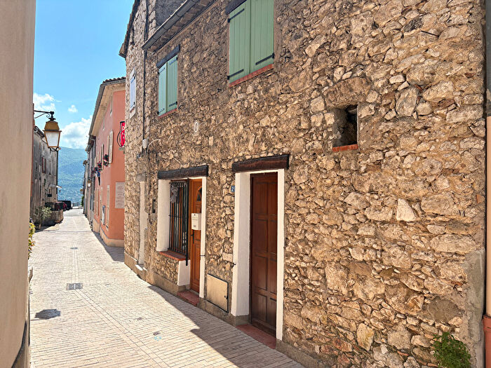 Appartement à louer - La Roquette-sur-Var - 2 pièces - 1 chambre