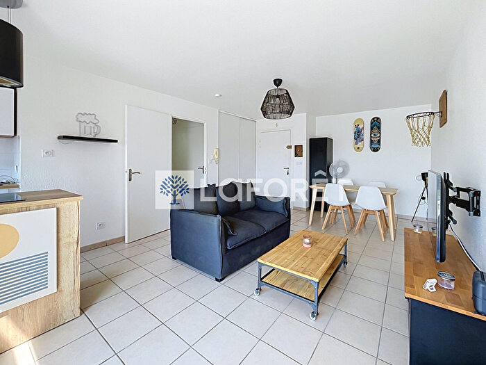 Appartement 2 pièces à Saint-Estève, à louer