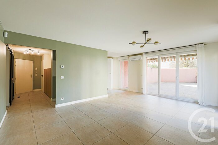 Appartement à vendre - Échirolles, Centre-ville - 5 pièces - 4 chambres