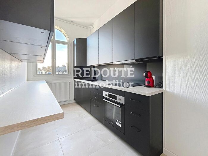 Appartement à vendre - Reims, Centre-ville - 3 pièces - 2 chambres