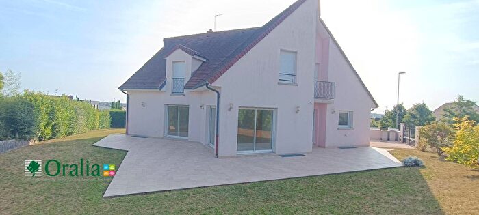 Maison à louer - Vieux Village, Fontaine-lès-Dijon - 7 pièces - 5 chambres