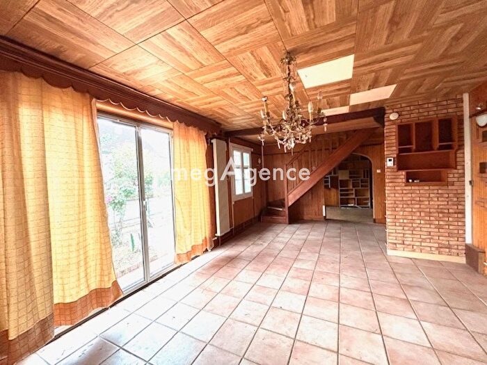 Maison à vendre - Compiègne, Centre-ville - 5 pièces - 3 chambres